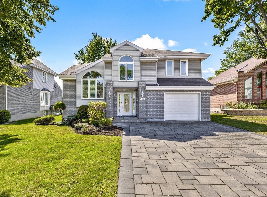 114 Rue Louis-Riel, Dollard-des-Ormeaux, Québec H9B 3A9 House for Sale ...