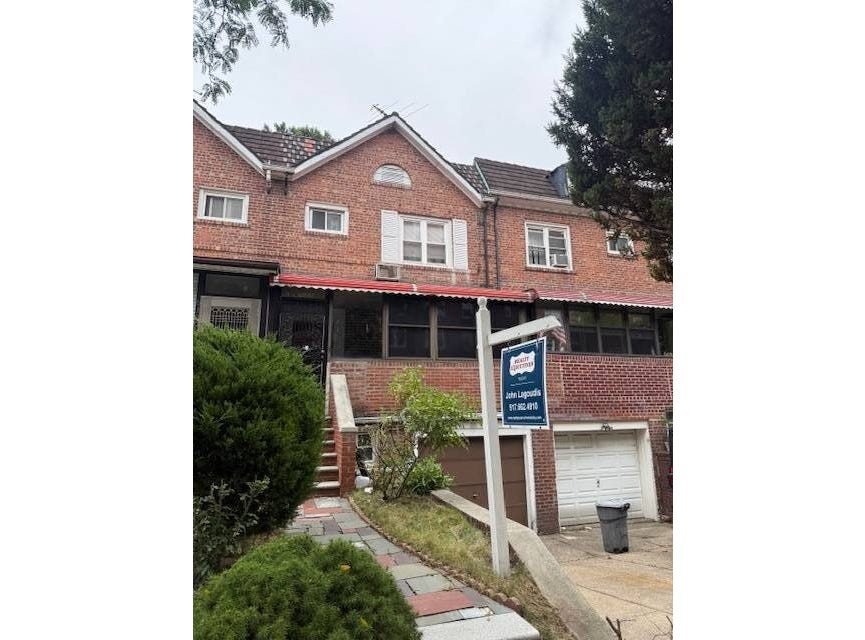 6111 Alderton St, Rego Park, NY 11374 Apartment for Sale - RealEstate KH