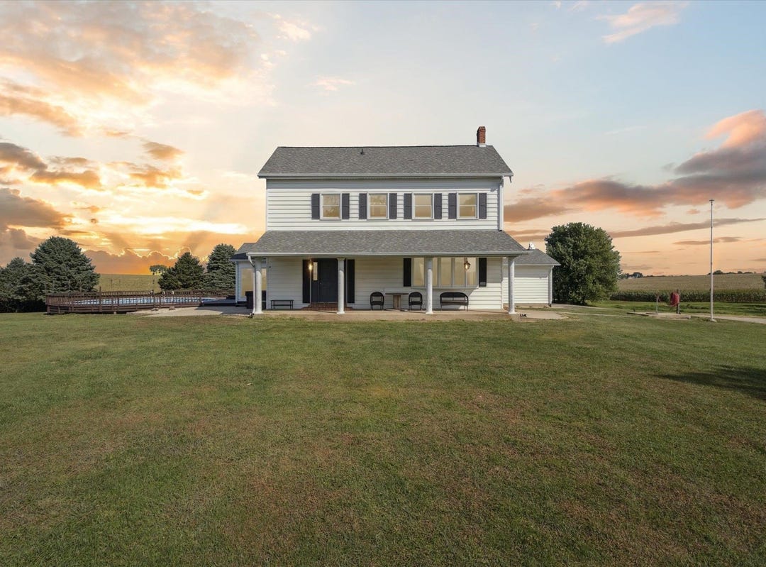 8548 E Edwardsville, GERMAN VALLEY, IL 61039 House for Sale ...