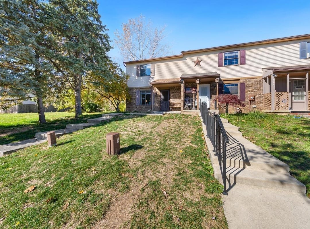 5726 Kendrick Drive, Galloway, OH 43119 Apartment for Sale - realestate ...