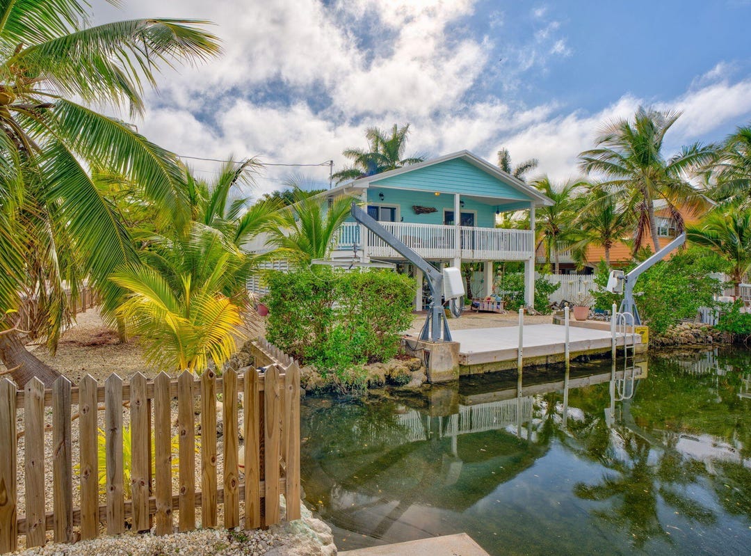 420 W Indies Drive, Ramrod Key, FL 33042 House for Sale - realestate.com.au