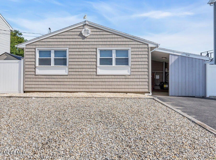 938 Montauk Drive, Lacey, NJ 08734 House for Rent - RealEstate KH