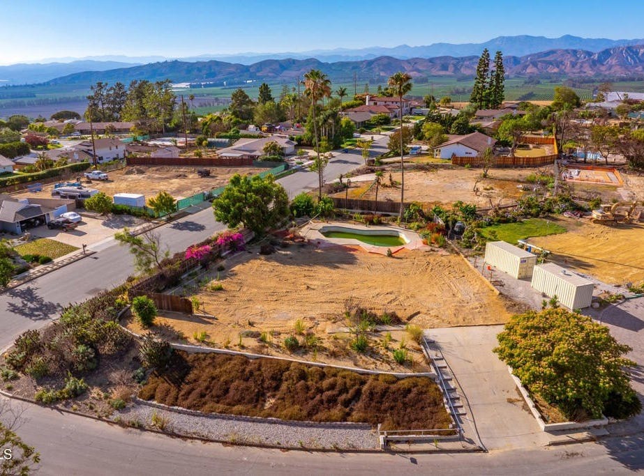 3067 Old Coach Drive, Camarillo, CA 93010 Other for Sale - realestate ...