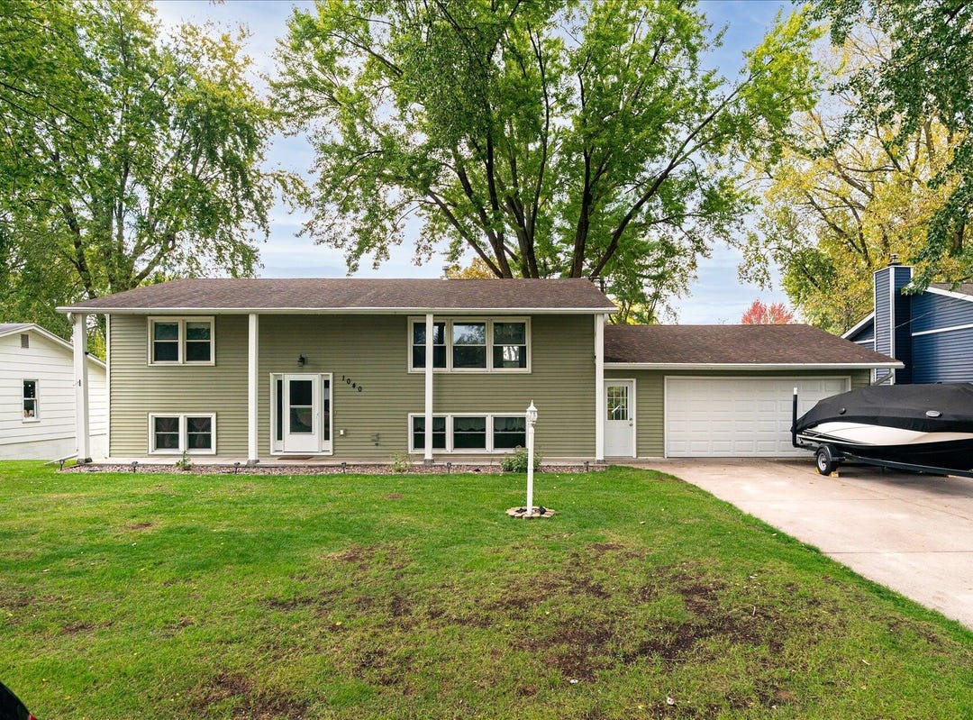 1040 Schafer Dr, Onalaska, WI 54650 House for Sale - realestate.com.au