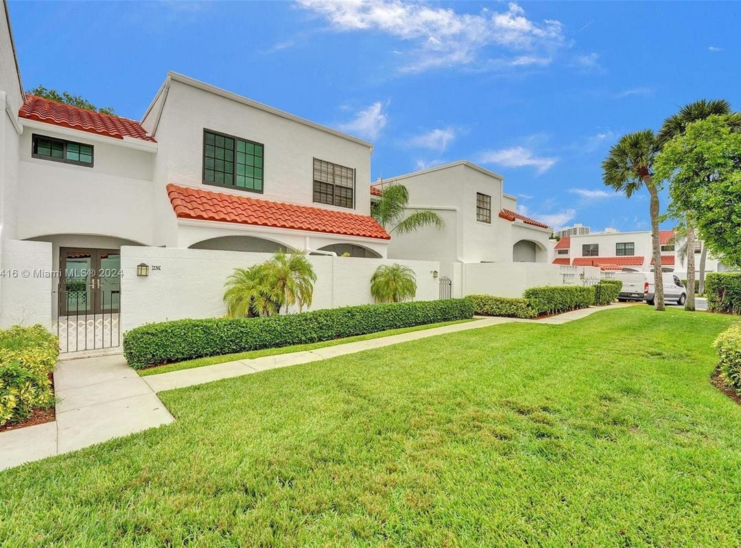 20908 Leeward Ct, Apt 236-3, Aventura, FL 33180 Townhouse for Sale ...