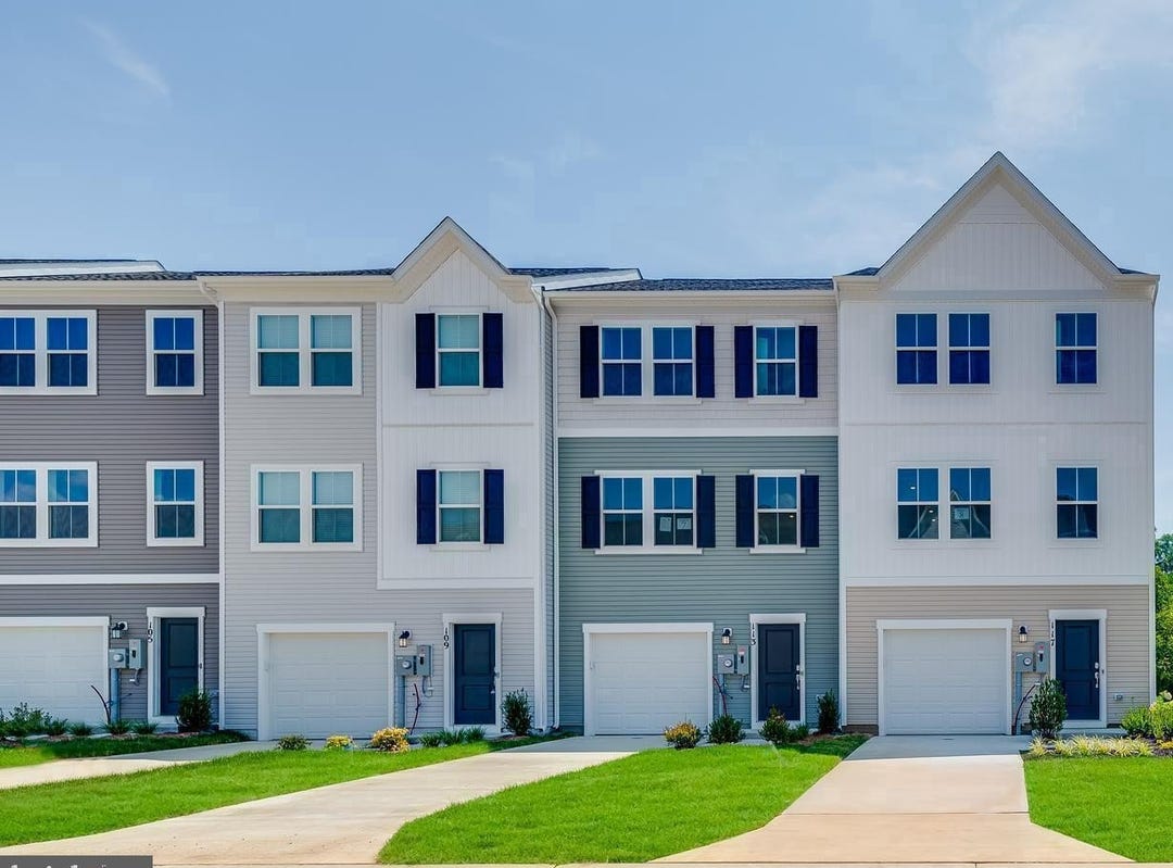 CANNING Road unit: Harriett, INWOOD, WV 25428 Townhouse for Sale ...