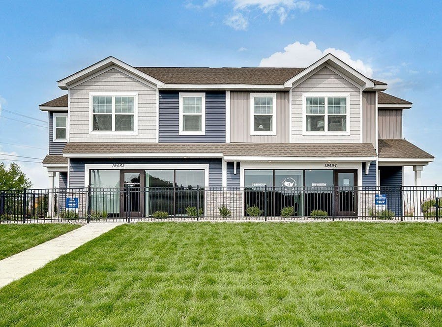 13678 RINGNECK WAY, Rogers, MN 55374 Townhouse for Sale - realestate.com.au