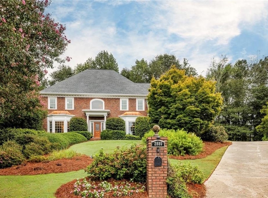 2885 Harwick Drive, Sandy Springs, GA 30350 House for Sale - realestate ...