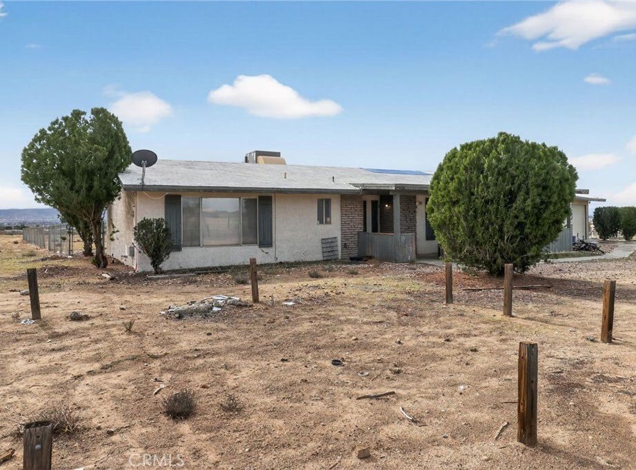 22575 Papago Road, Apple Valley, CA 92307 House for Sale - realestate ...