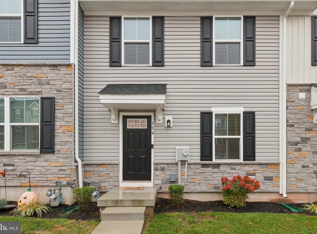 154 VAN FLEET Circle, POTTSTOWN, PA 19464 Townhouse for Sale - realestate.com.au
