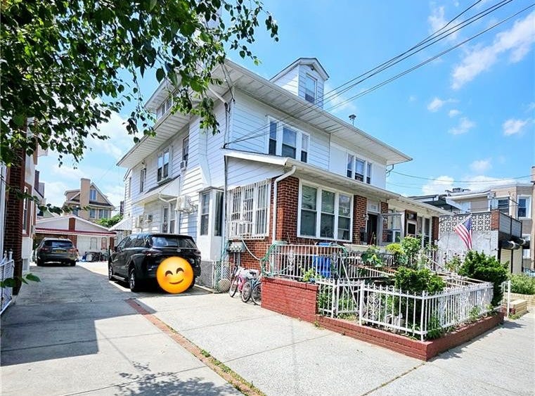 1718 West 11th Street, Brooklyn, NY 11223 Townhouse for Sale ...