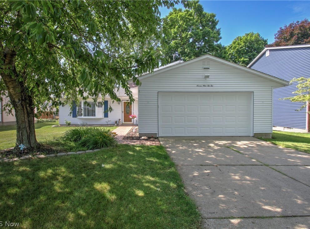 7922 Driftwood Drive, Mentor-on-the-Lake, OH 44060 House for Sale ...