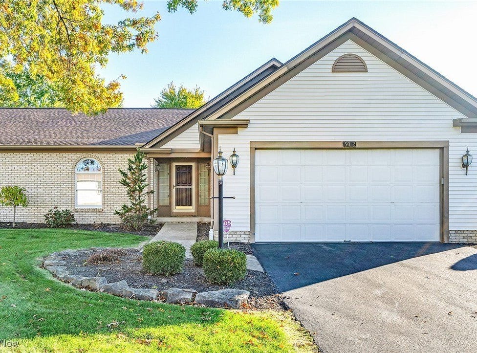 50 Montgomery Drive unit: 2, Canfield, OH 44406 Apartment for Sale ...