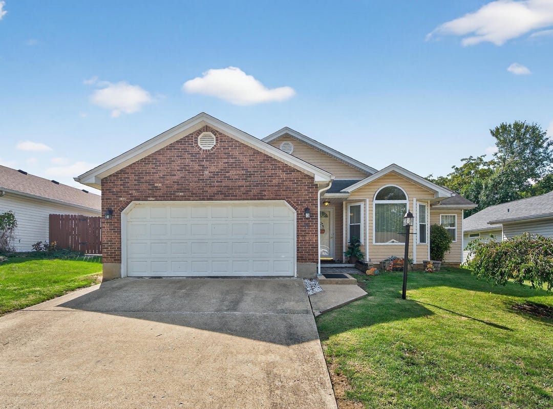 121 Plantation Drive, Lawrenceburg, KY 40342 House for Sale ...