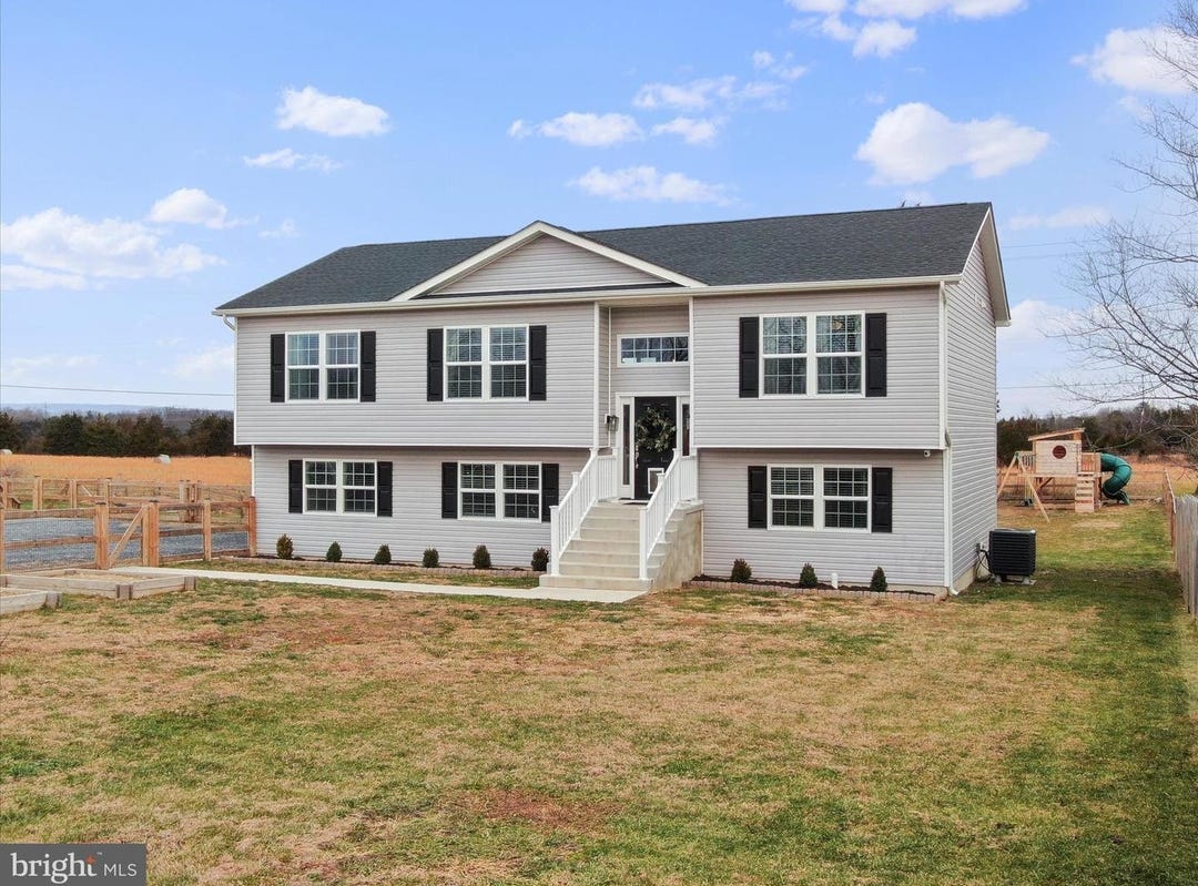 1885 GILES MILL RD, BUNKER HILL, WV 25413 House for Sale - realestate.com.au