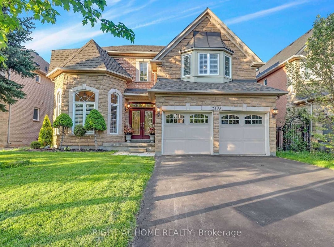 2138 Alderbrook Dr, Oakville, Ontario House for Sale - realtor.com