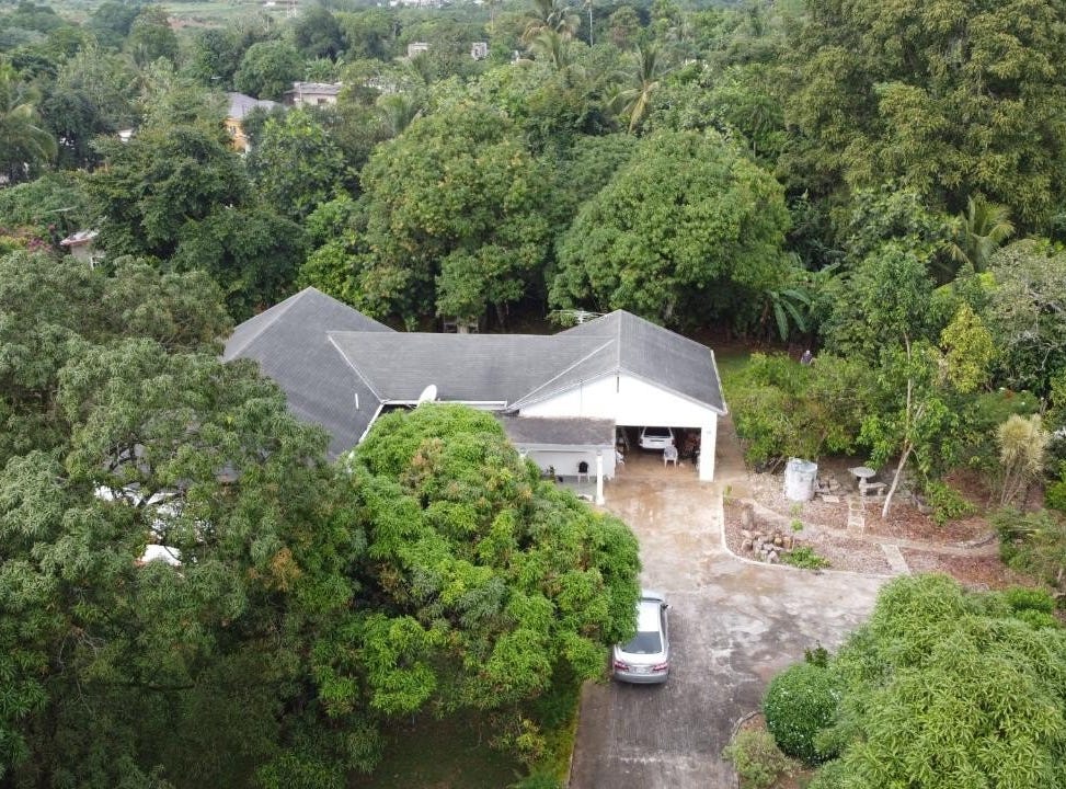 Linstead, Saint Catherine Parish, Address available on request House ...