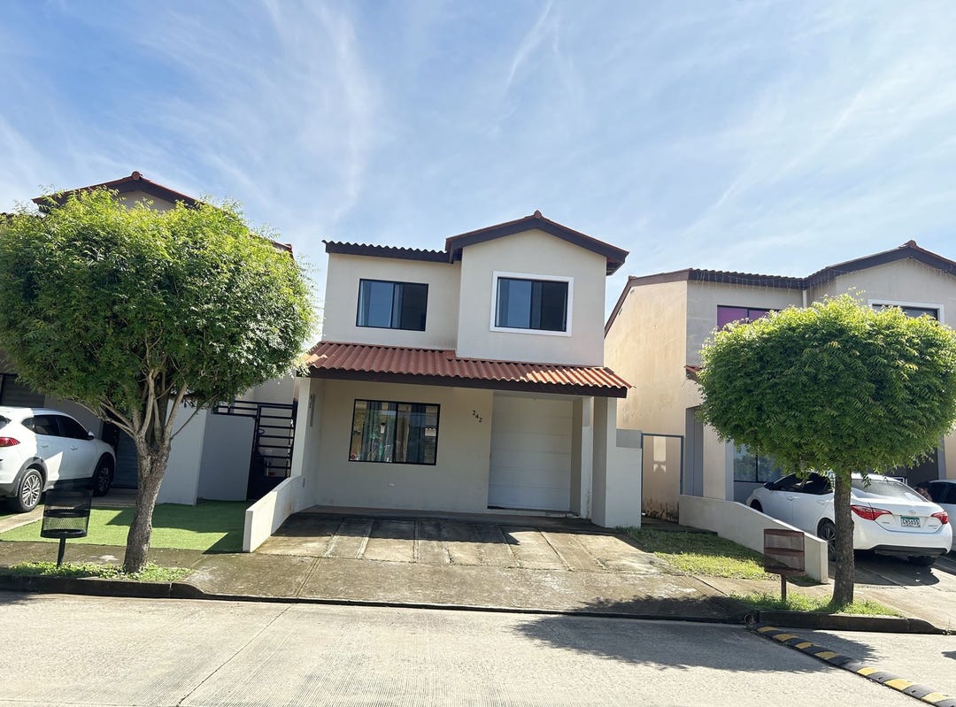 La Chorrera - Barrio Colon, Panamá Oeste, Address available on request ...