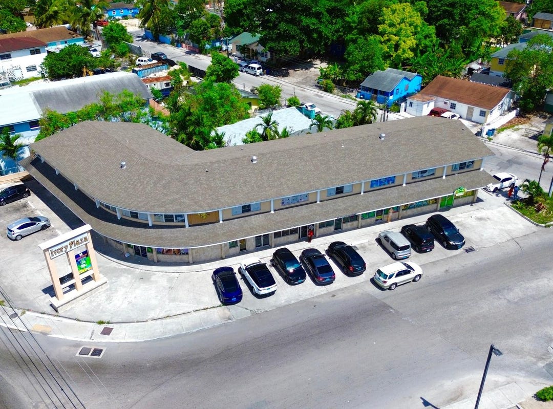 ROBINSON ROAD unit: 12, New Providence/Paradise Island De outros para ...