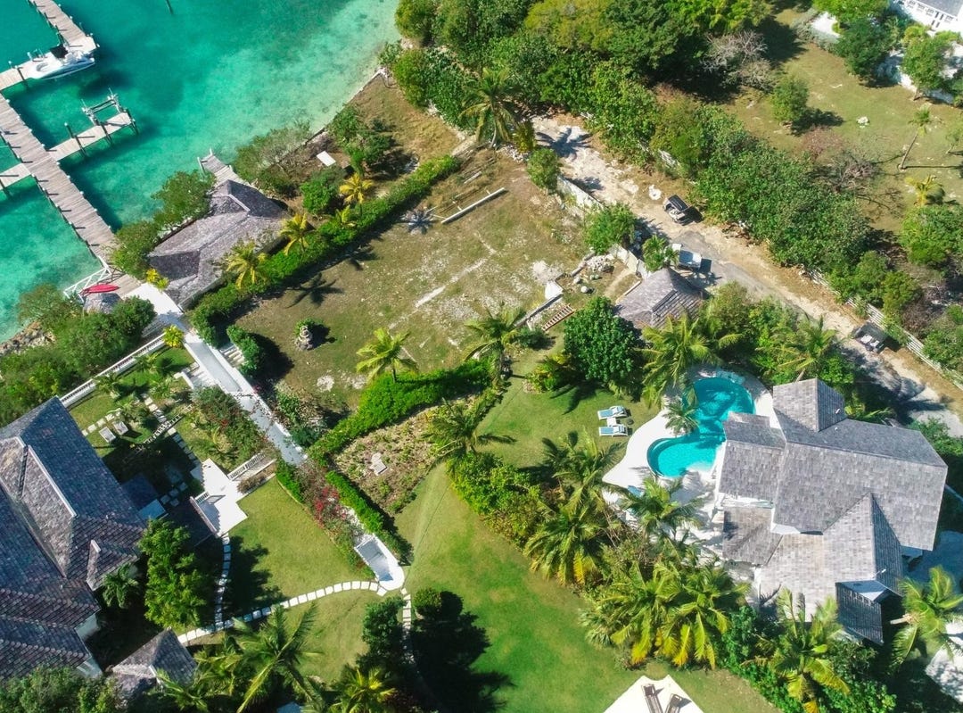 WATERFRONT HOME W/DOCKS, Eleuthera, South Eleuthera House for Sale ...