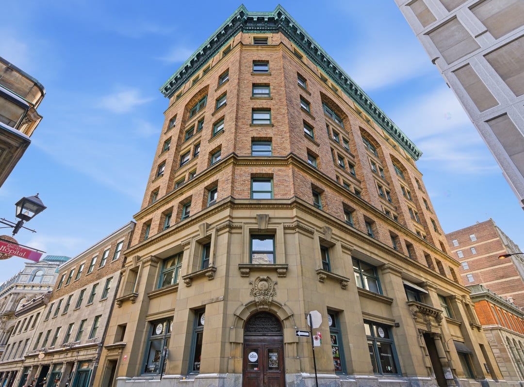 204 Rue de lHôpital 403, Montréal (Ville-Marie), Québec H2Y 1V8 ...