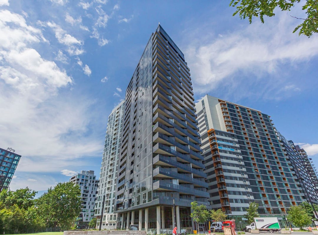 100 Rue Murray 316, Montréal (Le Sud-Ouest), Québec H3C 1A2 Apartment ...