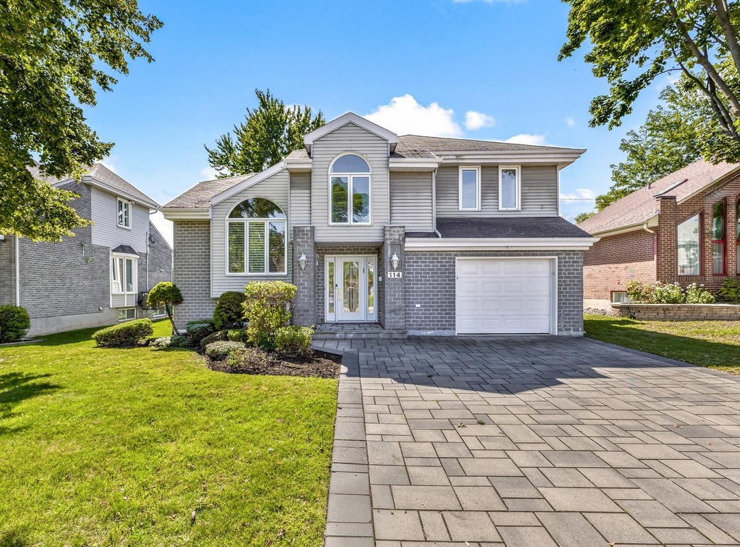 114 Rue Louis-Riel, Dollard-des-Ormeaux, Québec H9B 3A9 House for Sale ...