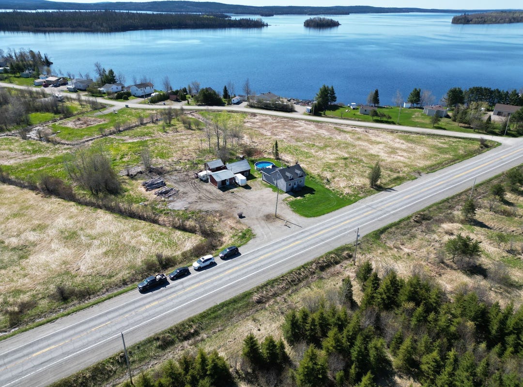 343 Route 113 S., Senneterre - Paroisse, QC J0Y2M0, CA, Senneterre ...