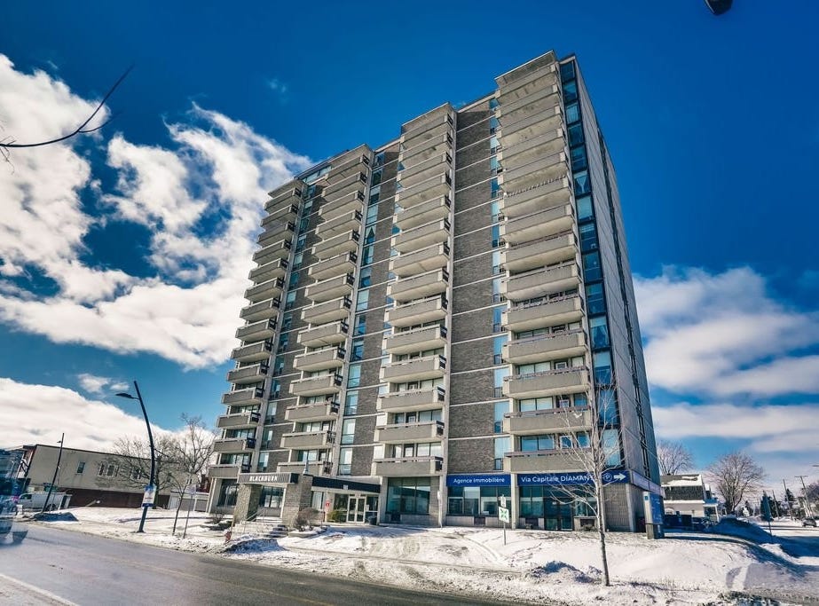 295 Boul. St-Joseph, Hull, QC J8Y3Y5, CA, Hull, Québec J8Y3Y5 Apartment ...