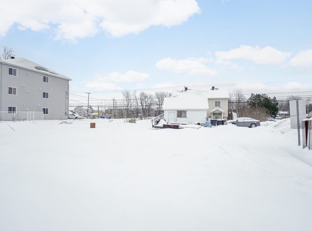 336Z Route 335, Saint-Lin/Laurentides, QC J5M2C1, CA, Saint-Lin ...