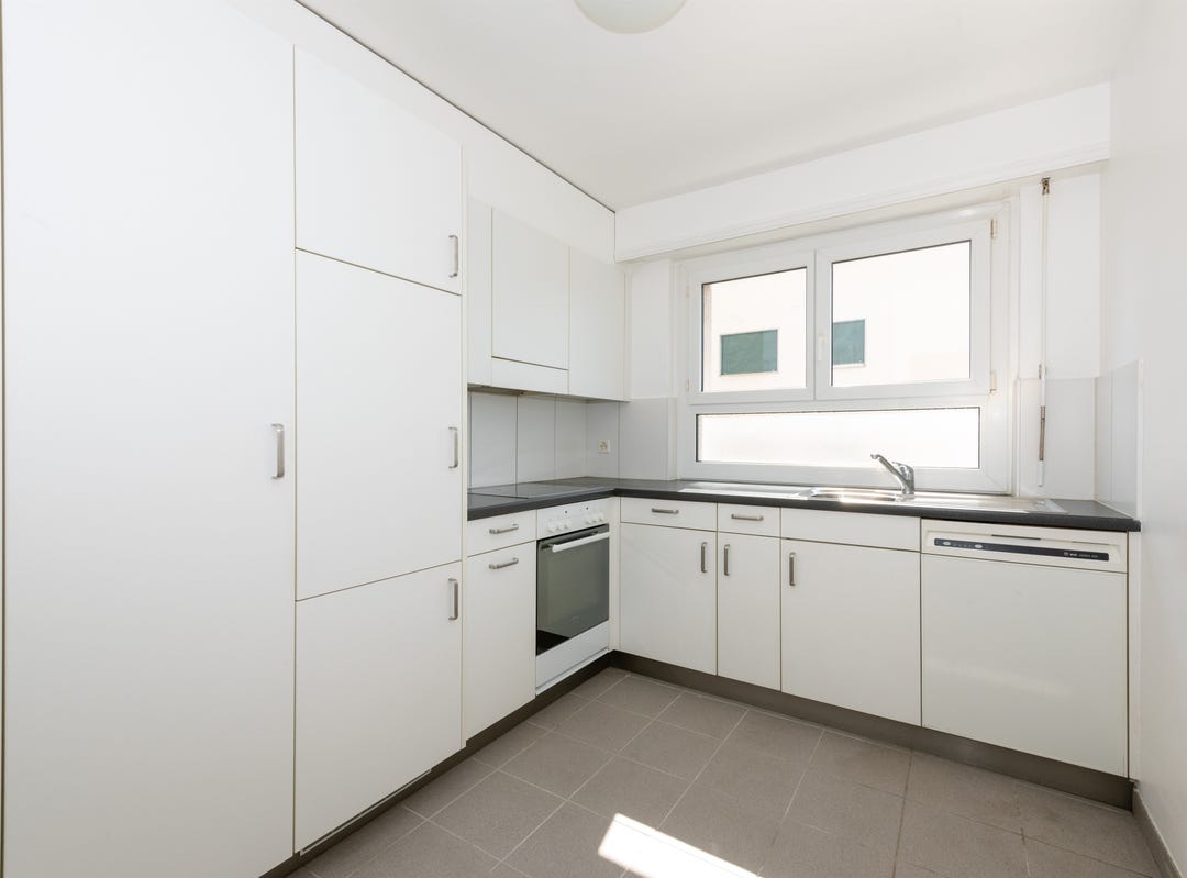 Avenue du Chablais 10, Vevey, Vaud 1800 Apartment for Rent - RealEstate KH