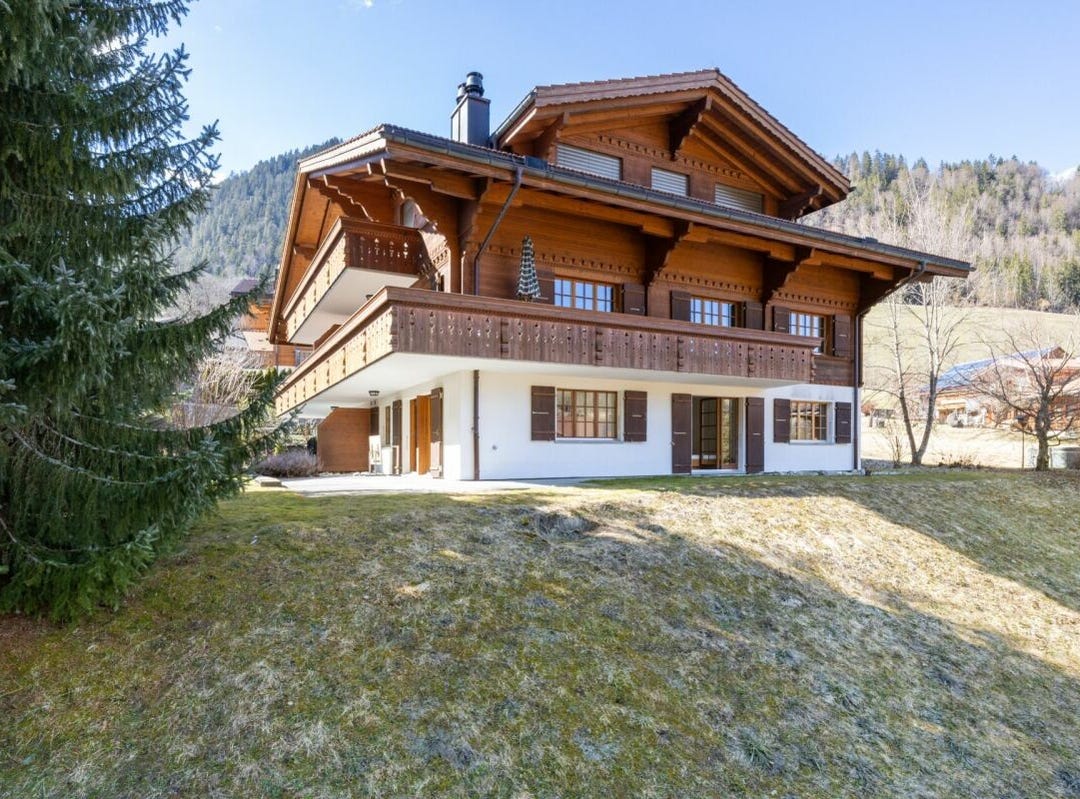 Grund, Grund b. Gstaad, Bern (canton) 3783 Apartment for Sale ...