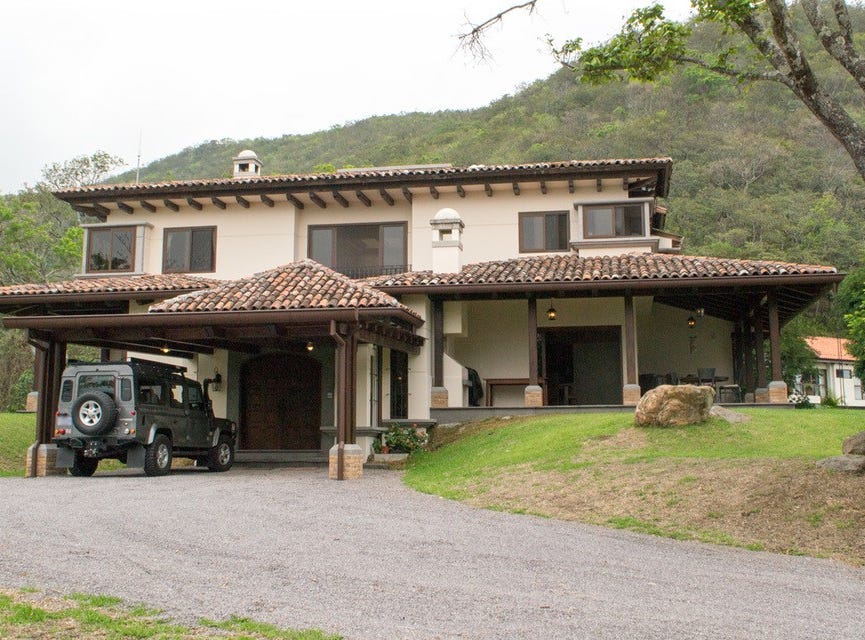 Casa de la Montaña – Montaña del Sol, Santa Ana, San José Apartment for ...