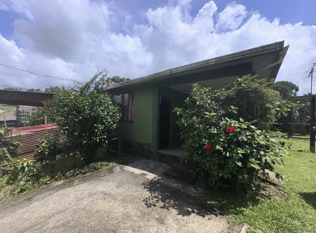 200 norte de la Iglesia Católica de San Luis, Tilaran - Tronadora ...