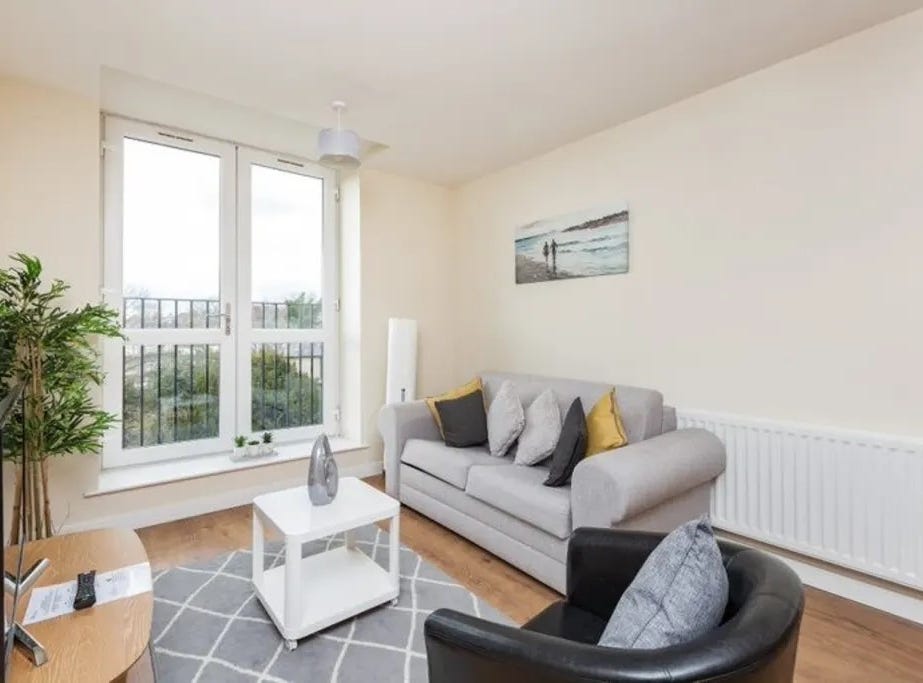 London Road, Maidstone, England ME16 8FW Apartment for Rent ...