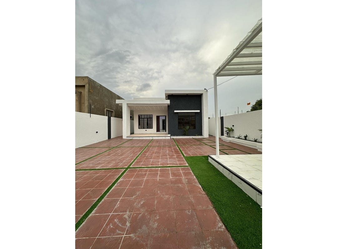 NEW LEGON, Accra, Greater Accra Region Townhouse for Sale - realestate ...