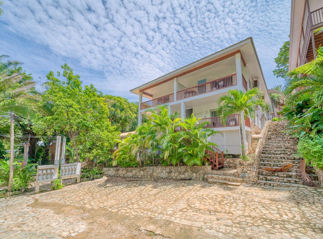 Splash Inn Road, West End, Roatan, Bay Islands Department Apartment for ...