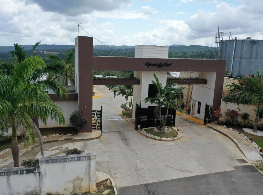 Lot 199 WYNWOOD PL, PYRAMID POINT, Ocho Rios, St. Ann Parish House for ...