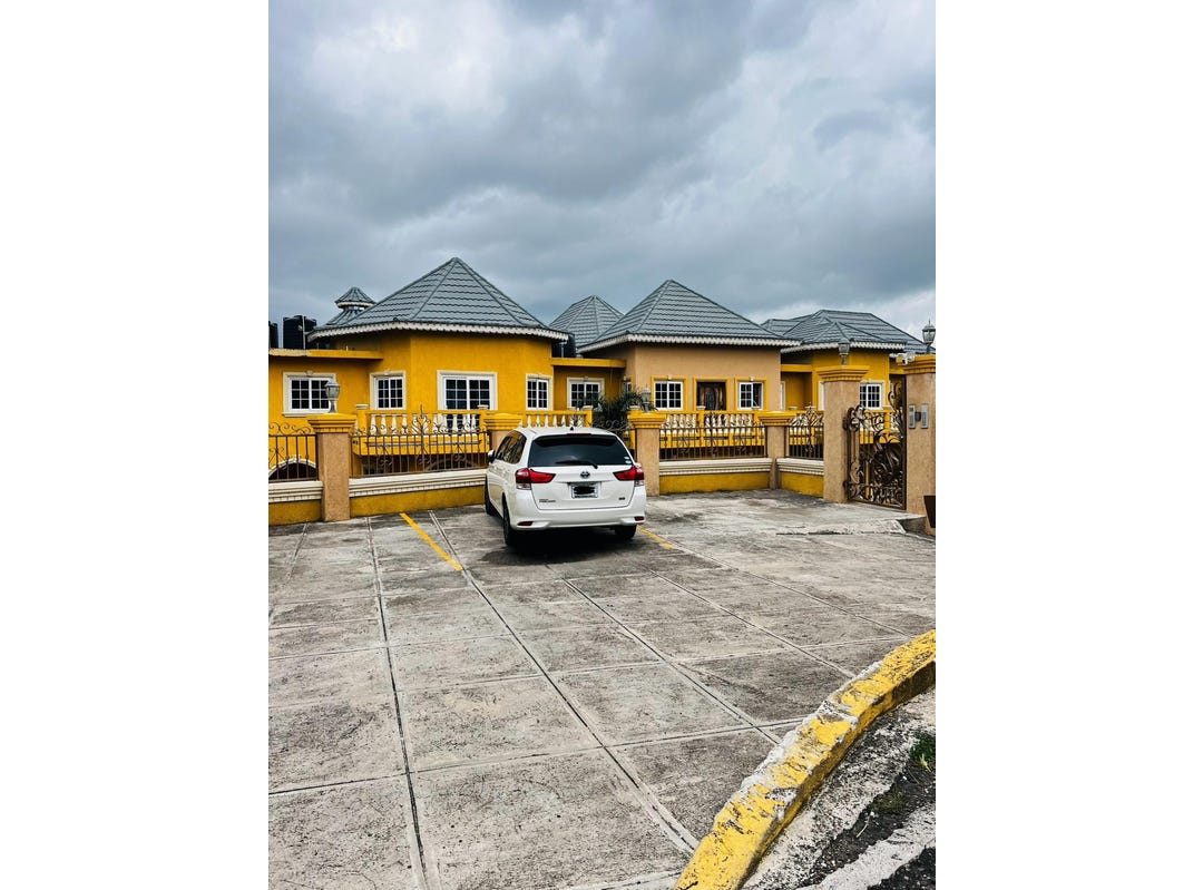 800 WESTGATE HILLS unit: 3A, Westgate Hills, St. James Parish House for ...