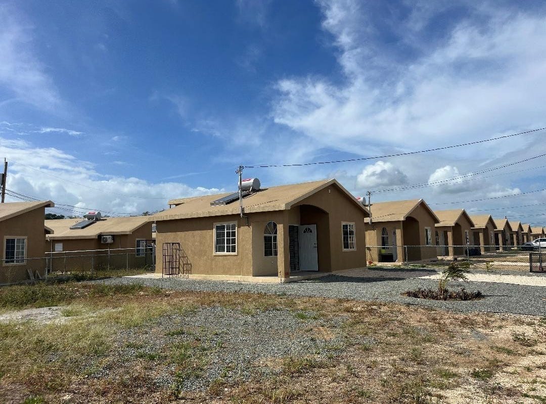 652 PHOENIX PARK VILLAGE 2, Portmore Park, St. Catherine House for Rent ...