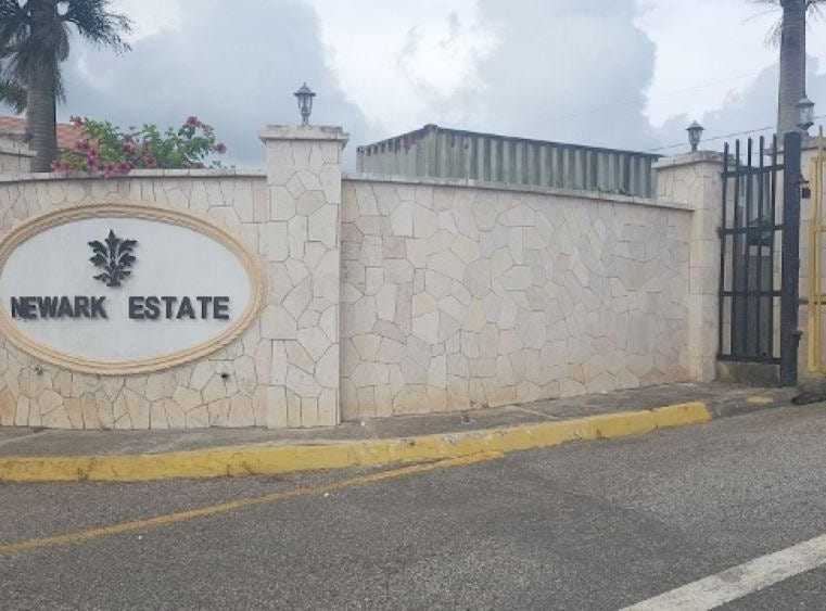 NEWARK ESTATE, SPUR TRE, Spur Tree, Manchester Parish House for Sale ...