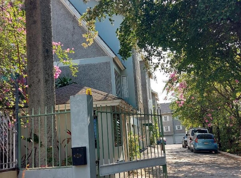 21 WASHINGTON CLOSE, Kingston 10, St. Andrew Parish House for Rent ...