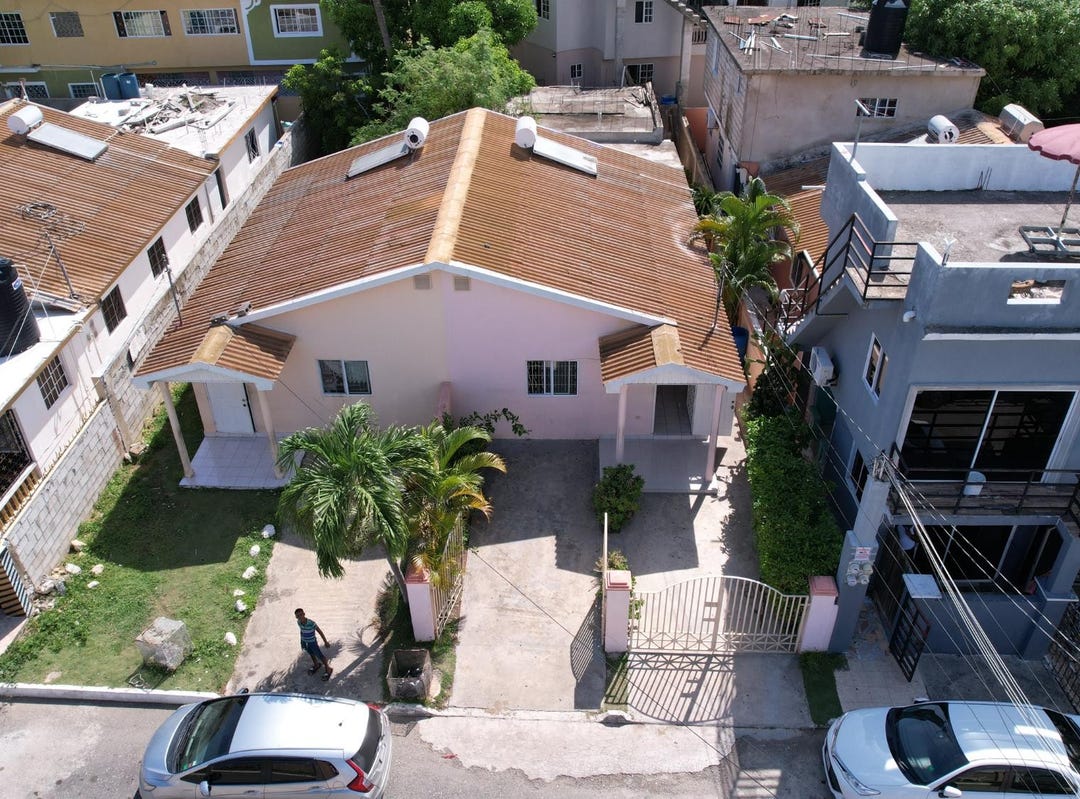 221 ANGELS ESTATE PHASE 2, Angels, Saint Catherine Parish House for ...