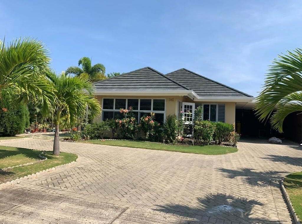 GUAVA AVENUE RICHMOND EST, Priory, St. Ann Parish House for Sale ...