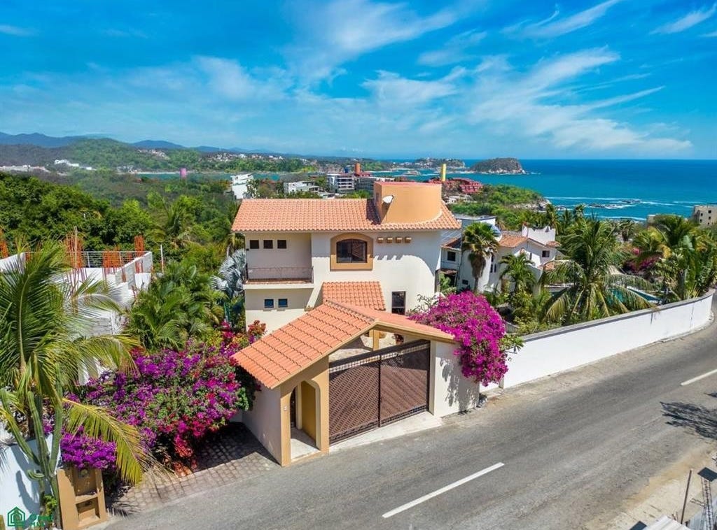 Residencial El Arrocito S/N, El Arrocito, Santa María Huatulco, Oaxaca ...