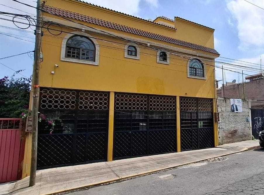 Av. Cerezos 39, Lomas de San Miguel Norte, Atizapán de Zaragoza, México ...