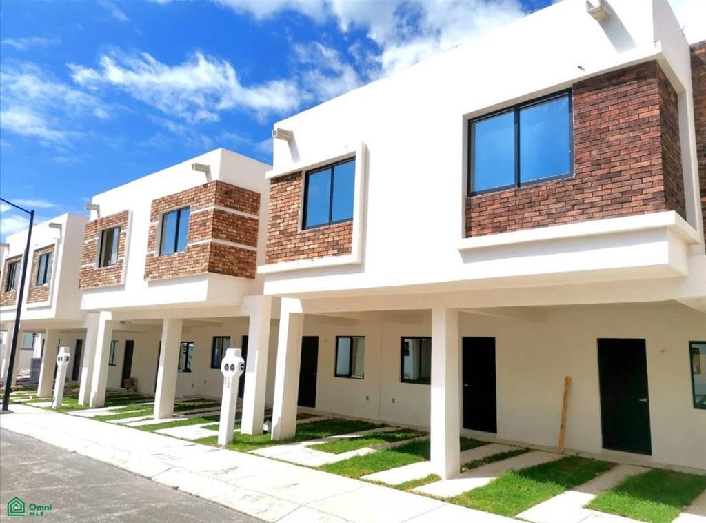 Blvd. Peñaflor S/N, Ciudad del Sol, Querétaro, Querétaro, Fort Worth ...