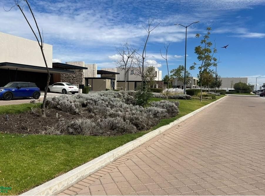 Avenida de los Santos 1002, Lomas del Campanario II, Querétaro ...