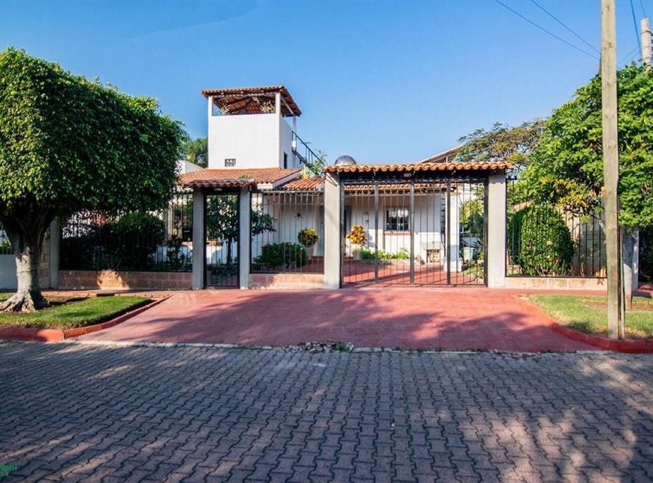 Av.Mirasol 23, Mirasol, Chapala, Jalisco, Chapala, Jalisco 45907 House ...