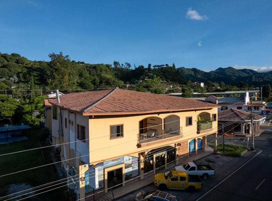 CHIRIQUÍ, BAJO BOQUETE, EDIFICIO DOÑA ANDREA, APTO. L-12 unit: L-12 ...
